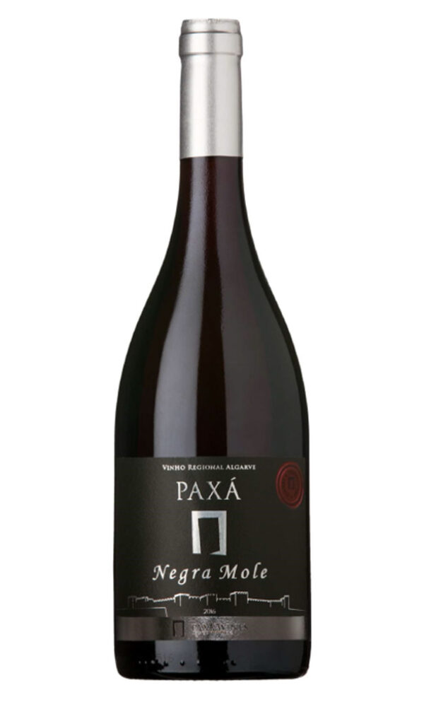 Vinhas Tradicionais Negra Mole 2022 – House of Wines